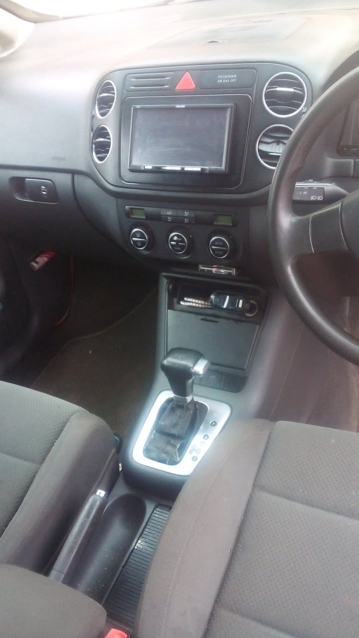 Vw golf 5 plus: For Sale Botswana