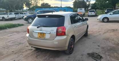 Toyota runx: For Sale Zimbabwe