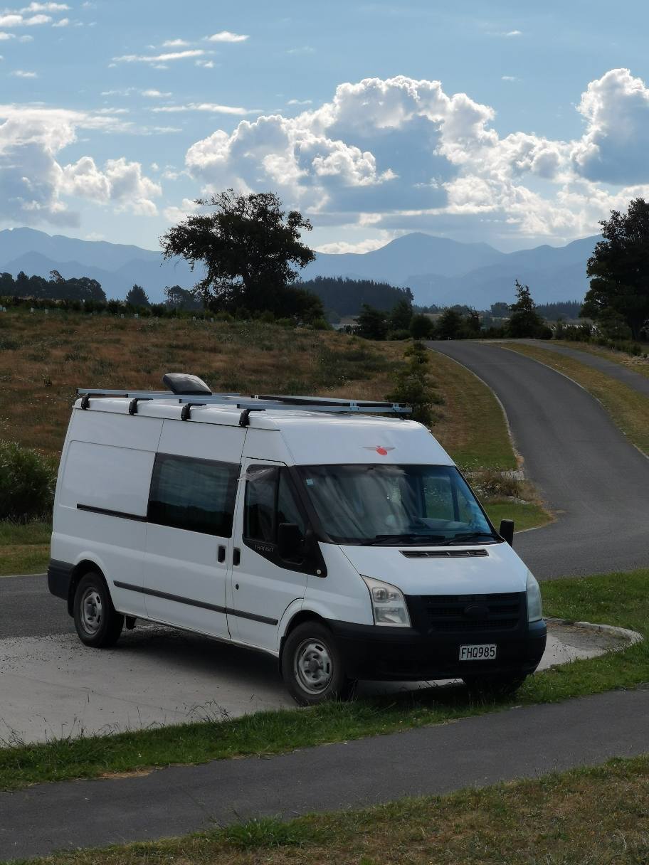 Self Contained green sticker Low Km ready to travel Ford: For Sale New ...