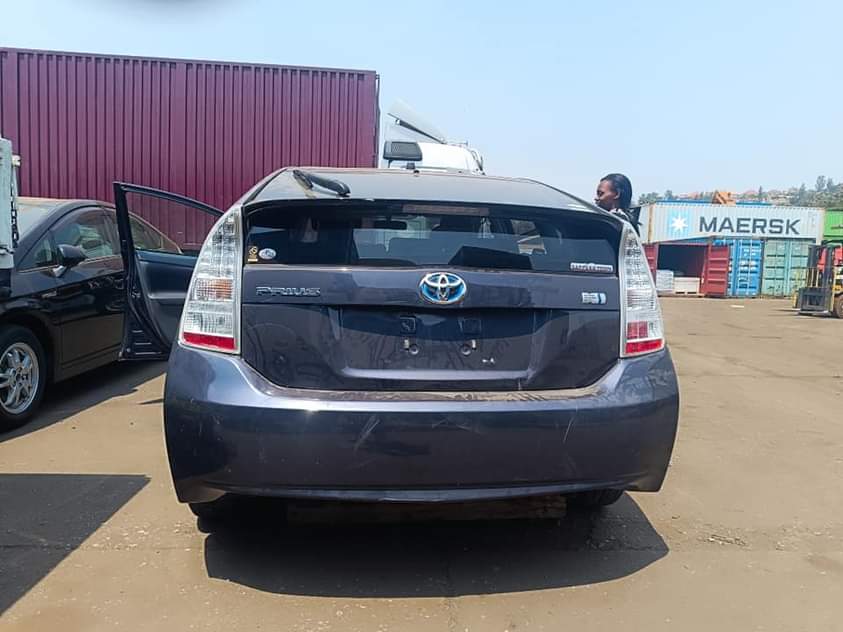 Toyota for Sale in Rwanda: Used Toyota Cars Low Price | Toyota Camer 2024