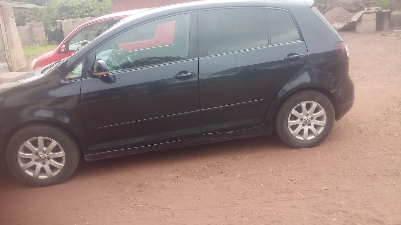 Vw golf 5 plus: For Sale Botswana