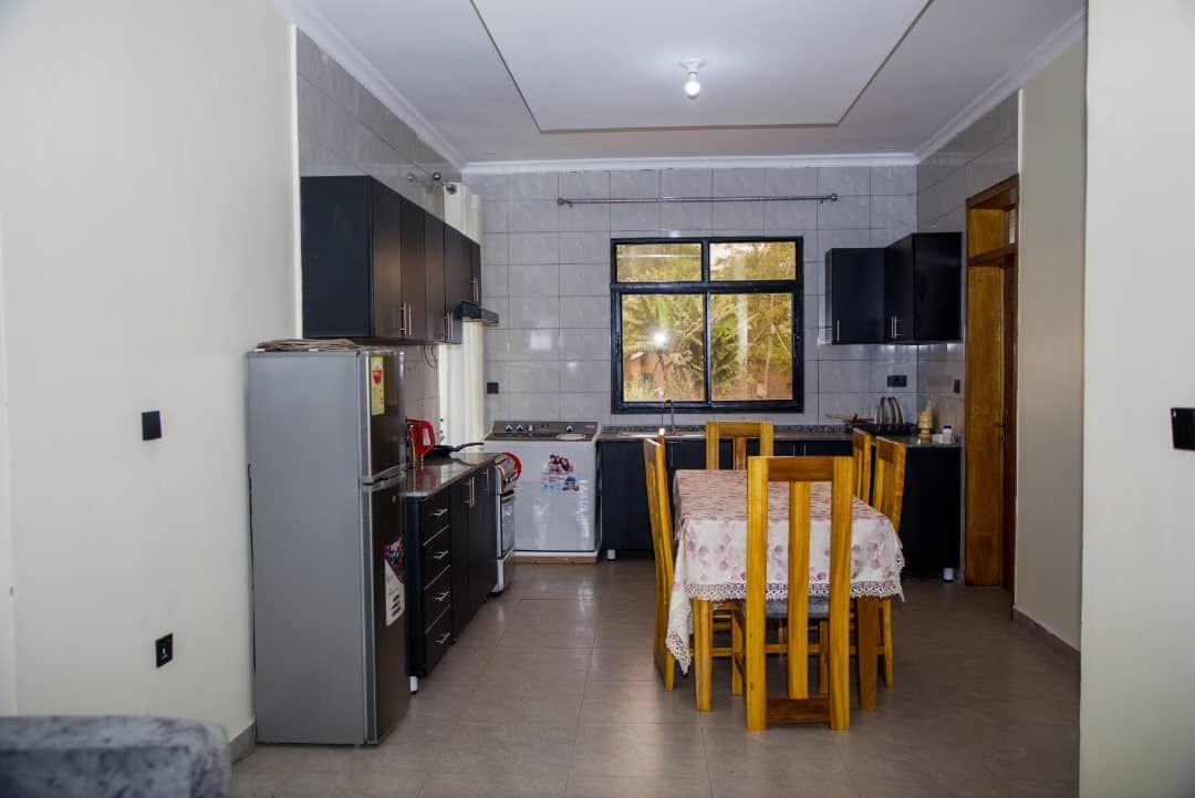 Gikondo rebero habonense inzu 800k 250780137909 : For Sale Rwanda