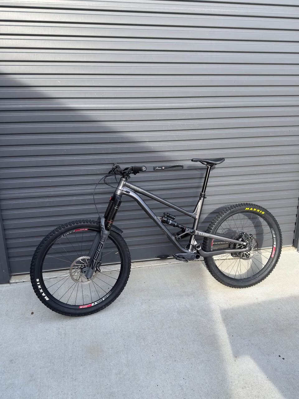2023 Commencal Clash Race: For Sale New Zealand